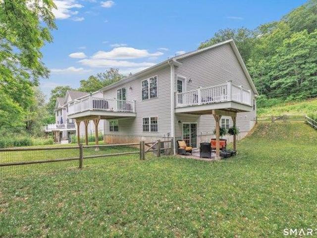 condo with 2 bedroom, Bethel CT ES104810177
