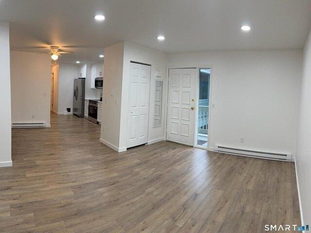 condo with 2 bedroom, Bethel CT ES104834458