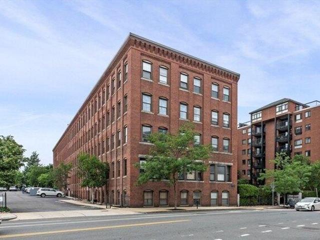 condo with 2 bedroom, Beverly MA DS104190629