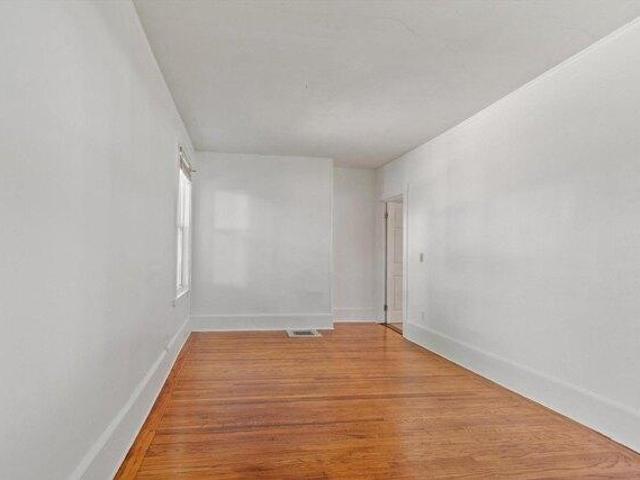 condo with 2 bedroom, Beverly MA ES105192815