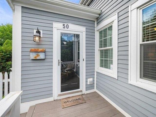 condo with 2 bedroom, Beverly MA ES103809405