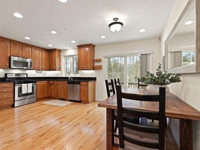 condo with 2 bedroom, Billerica MA DS101783032