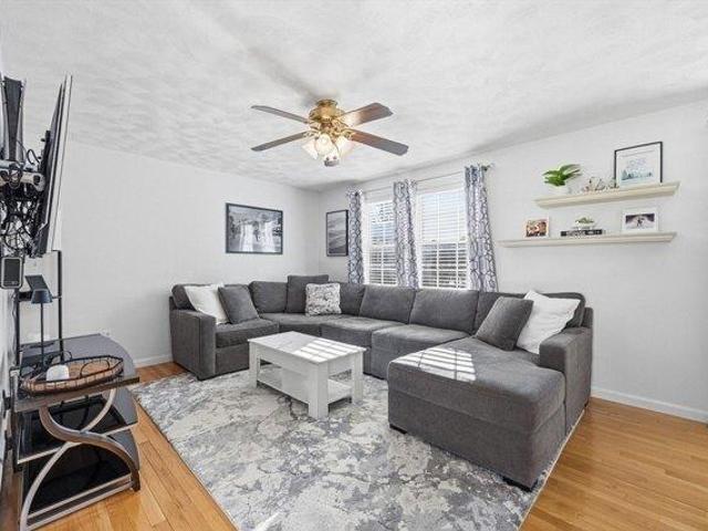 condo with 2 bedroom, Billerica MA DS102527831