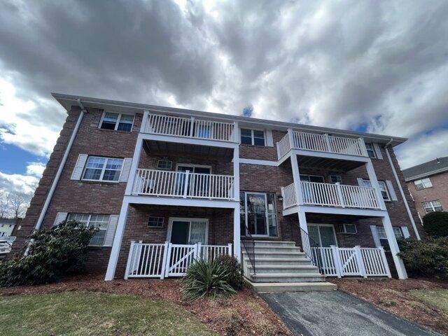 condo with 2 bedroom, Billerica MA DS102762167