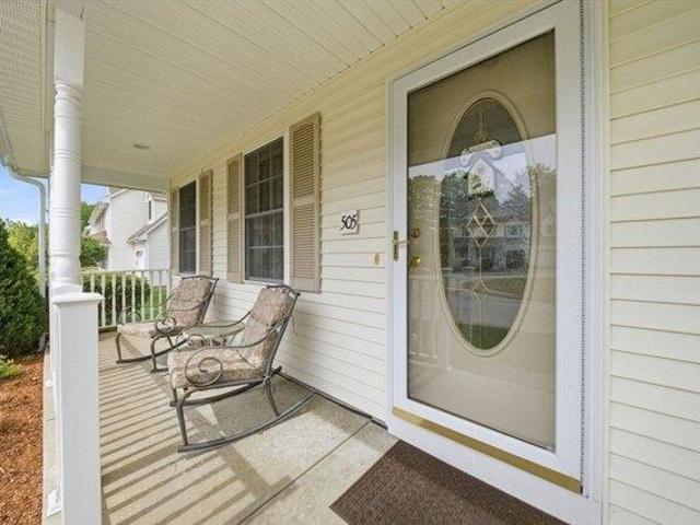condo with 2 bedroom, Billerica MA DS103495092