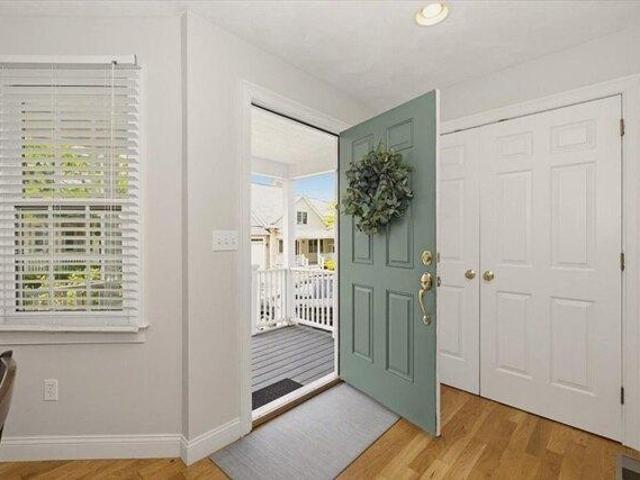 condo with 2 bedroom, Billerica MA ES103019754