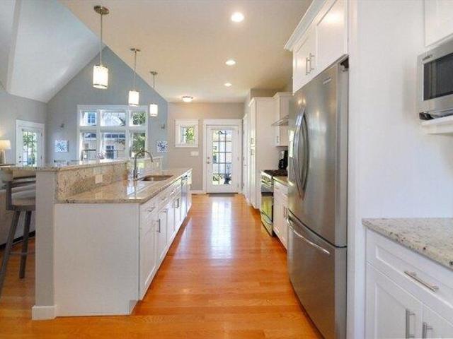 condo with 2 bedroom, Bolton MA DS102412811