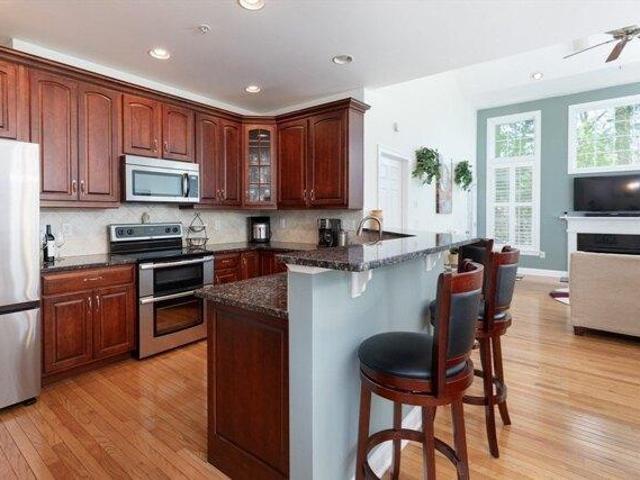 condo with 2 bedroom, Bolton MA ES103162752