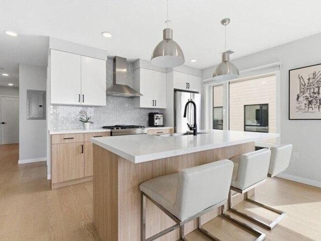condo with 2 bedroom, Boston MA DLS102563618