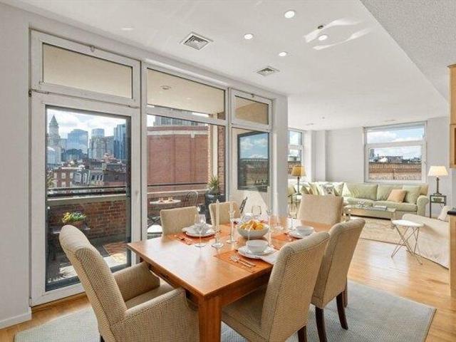 condo with 2 bedroom, Boston MA DLS102595651