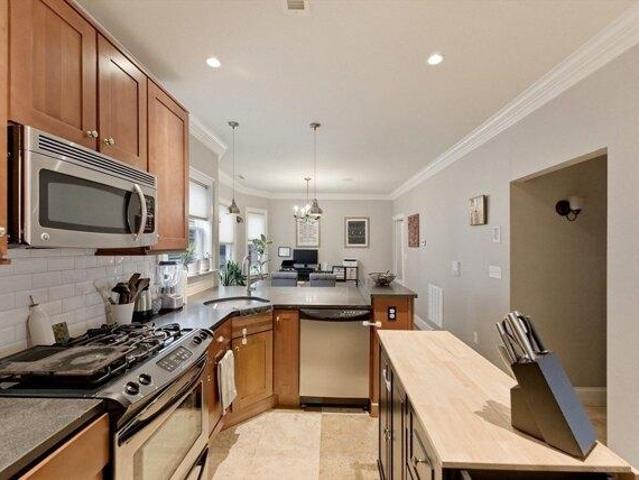 condo with 2 bedroom, Boston MA DLS102633368