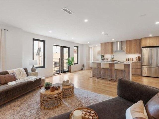 condo with 2 bedroom, Boston MA DLS102725217