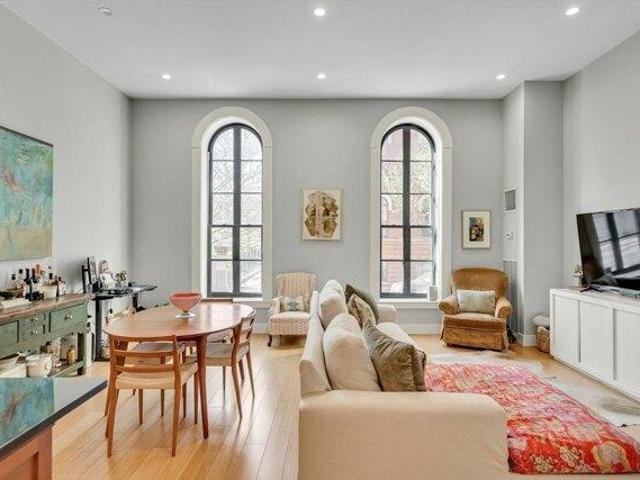 condo with 2 bedroom, Boston MA DLS102775584