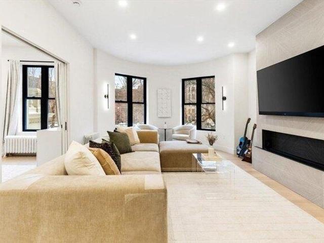 condo with 2 bedroom, Boston MA DLS102775939