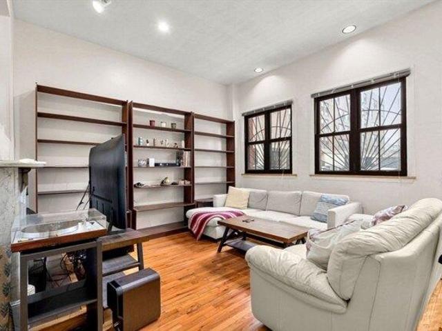 condo with 2 bedroom, Boston MA DLS102779368
