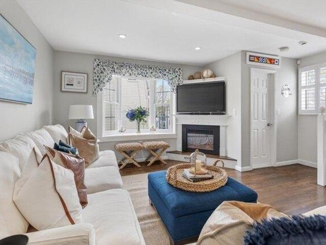 condo with 2 bedroom, Boston MA DLS102779513
