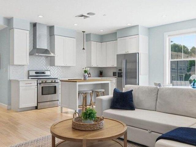 condo with 2 bedroom, Boston MA DLS102799589