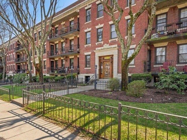 condo with 2 bedroom, Boston MA DLS102801265