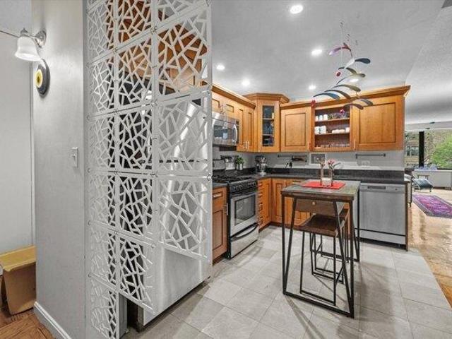 condo with 2 bedroom, Boston MA DLS102824127