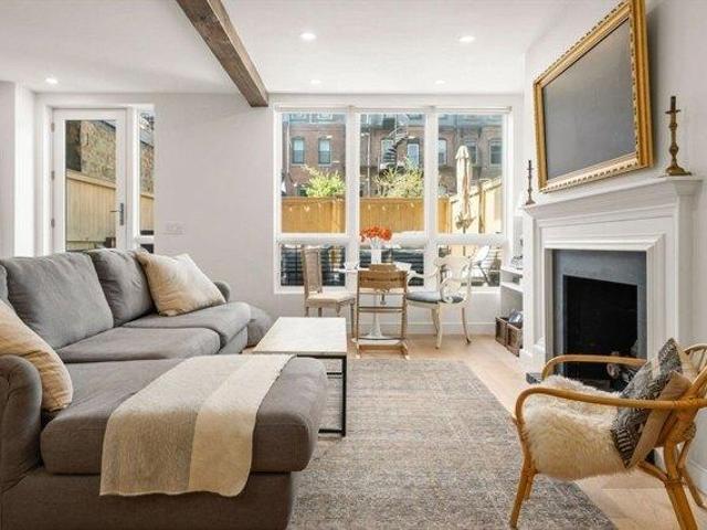condo with 2 bedroom, Boston MA DLS102827210