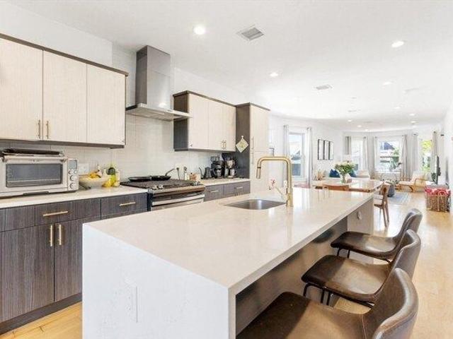 condo with 2 bedroom, Boston MA DLS102823854