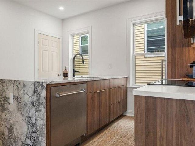 condo with 2 bedroom, Boston MA DLS102860249