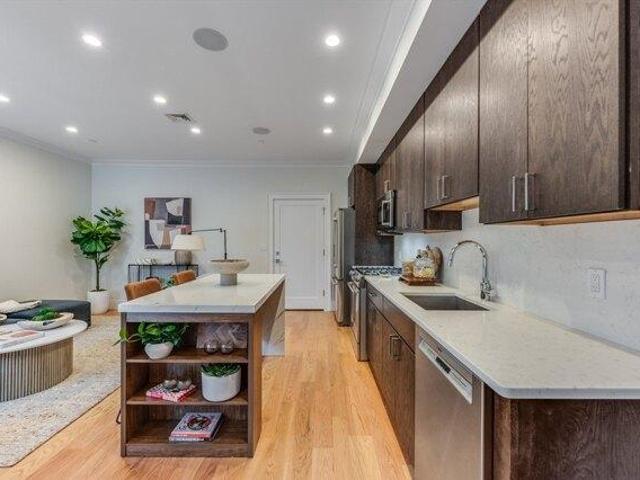 condo with 2 bedroom, Boston MA DLS102961087