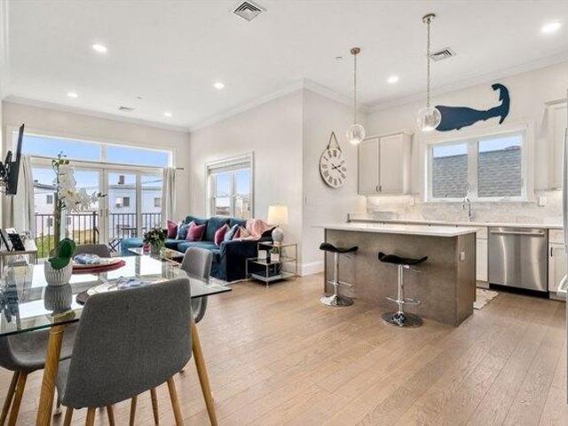 condo with 2 bedroom, Boston MA DLS102961533