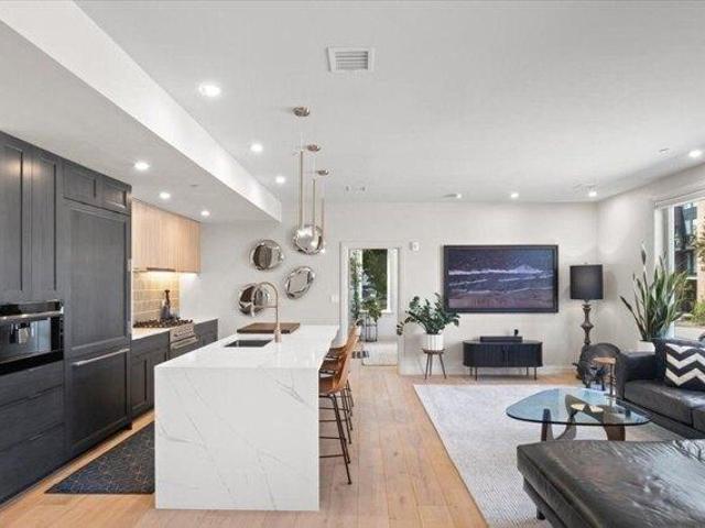 condo with 2 bedroom, Boston MA DLS103020413