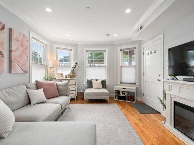 condo with 2 bedroom, Boston MA DLS103124590