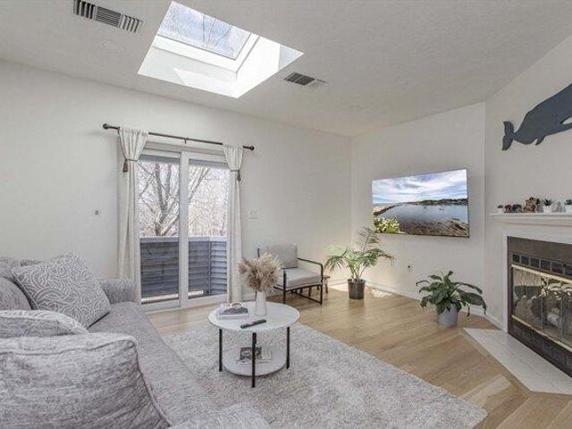 condo with 2 bedroom, Boston MA DS102090393