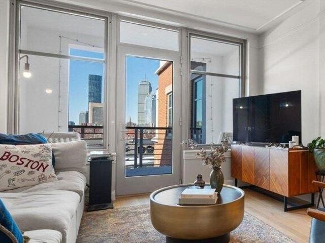 condo with 2 bedroom, Boston MA DS102283172