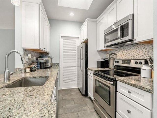 condo with 2 bedroom, Boston MA DS102370184