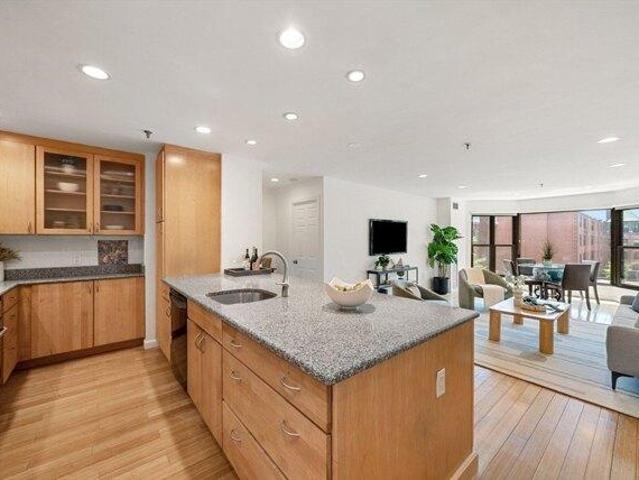 condo with 2 bedroom, Boston MA DS103600274