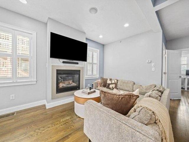 condo with 2 bedroom, Boston MA DS103125679
