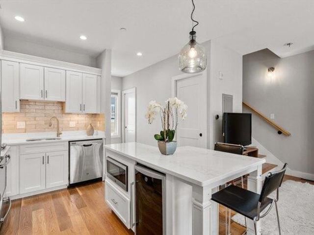 condo with 2 bedroom, Boston MA DS103161038