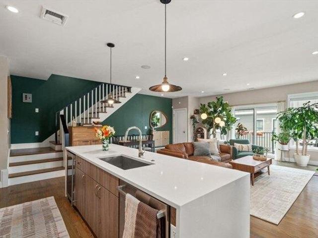 condo with 2 bedroom, Boston MA DS104328916