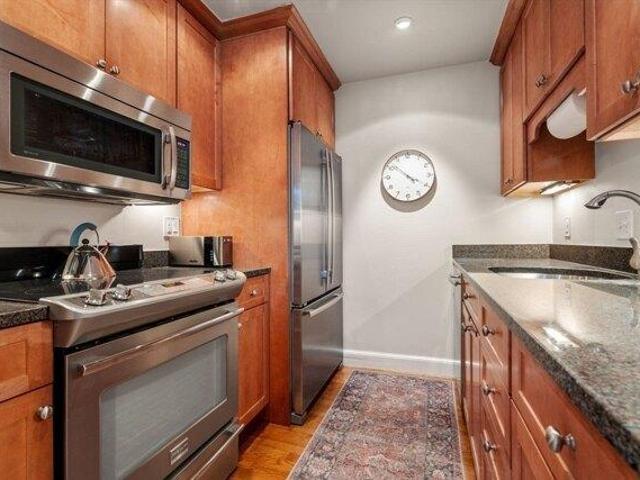 condo with 2 bedroom, Boston MA ES102959657