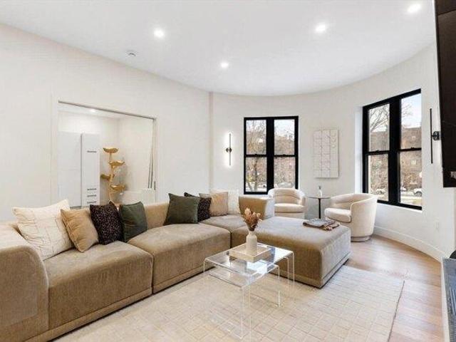 condo with 2 bedroom, Boston MA ES103499790