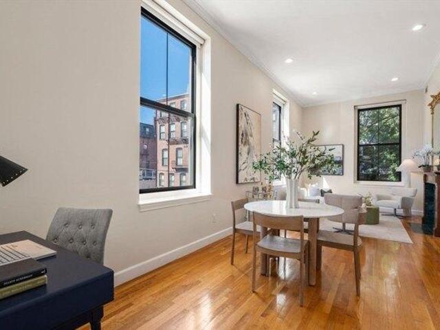 condo with 2 bedroom, Boston MA ES103588040