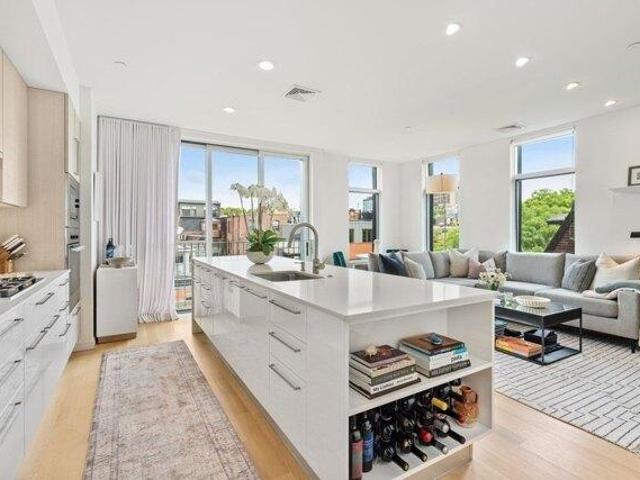 condo with 2 bedroom, Boston MA ES103853102
