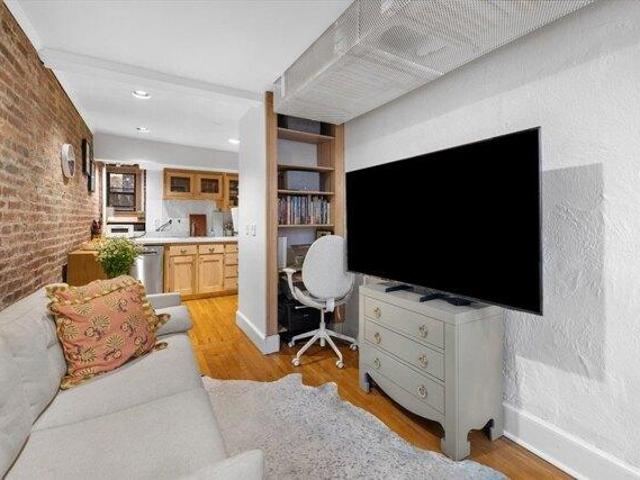 condo with 2 bedroom, Boston MA ES103034005