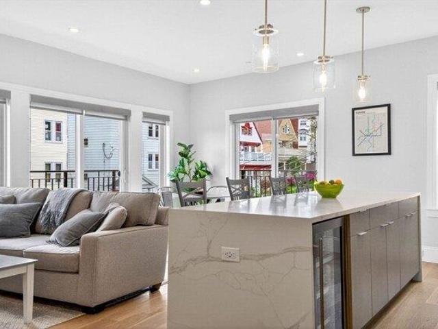 condo with 2 bedroom, Boston MA ES103034072