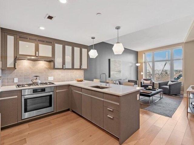 condo with 2 bedroom, Boston MA ES103071822