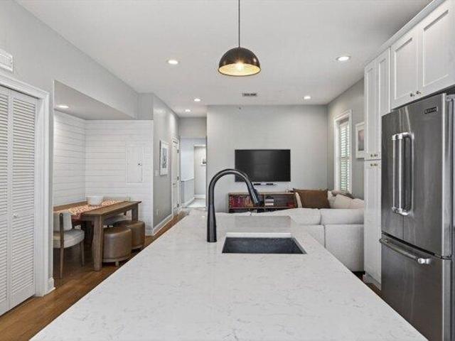 condo with 2 bedroom, Boston MA ES103162010