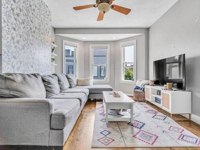 condo with 2 bedroom, Boston MA ES103222870