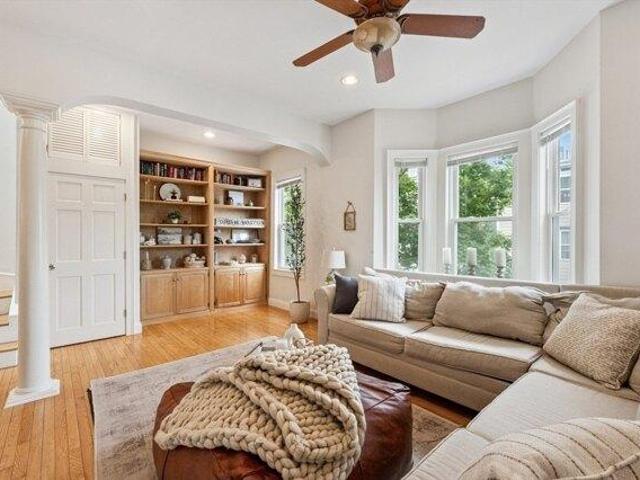 condo with 2 bedroom, Boston MA ES103222995