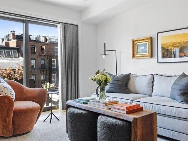 condo with 2 bedroom, Boston MA ES103247434