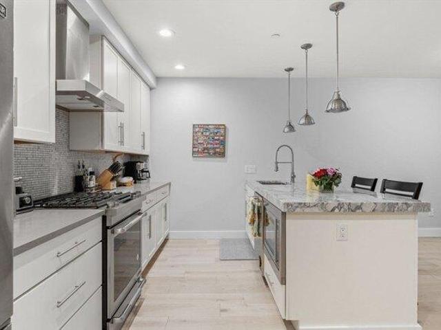 condo with 2 bedroom, Boston MA ES103250217