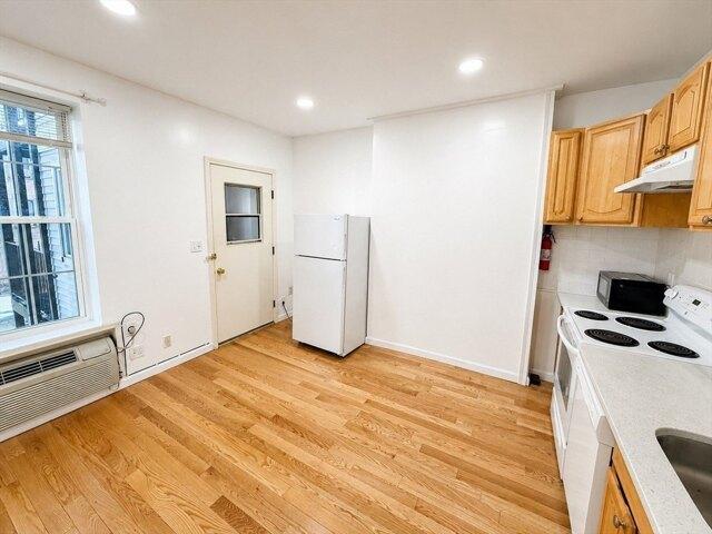 condo with 2 bedroom, Boston MA ES104406688